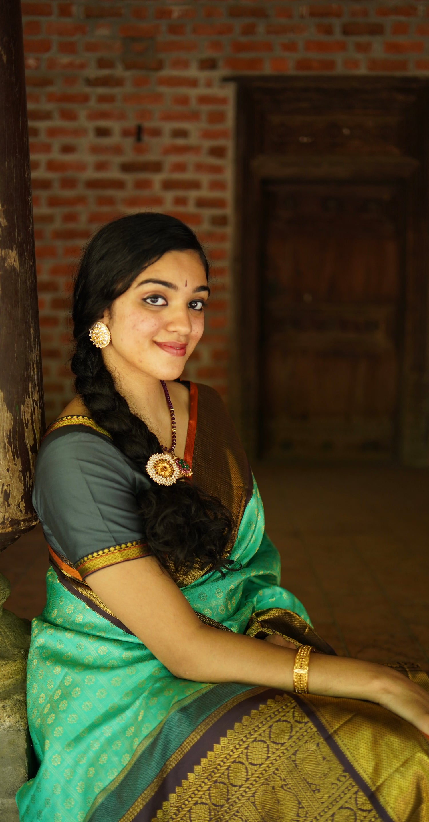 Buy Pure Quality Original Handwoven Silk Saree Online | Panjavarnam